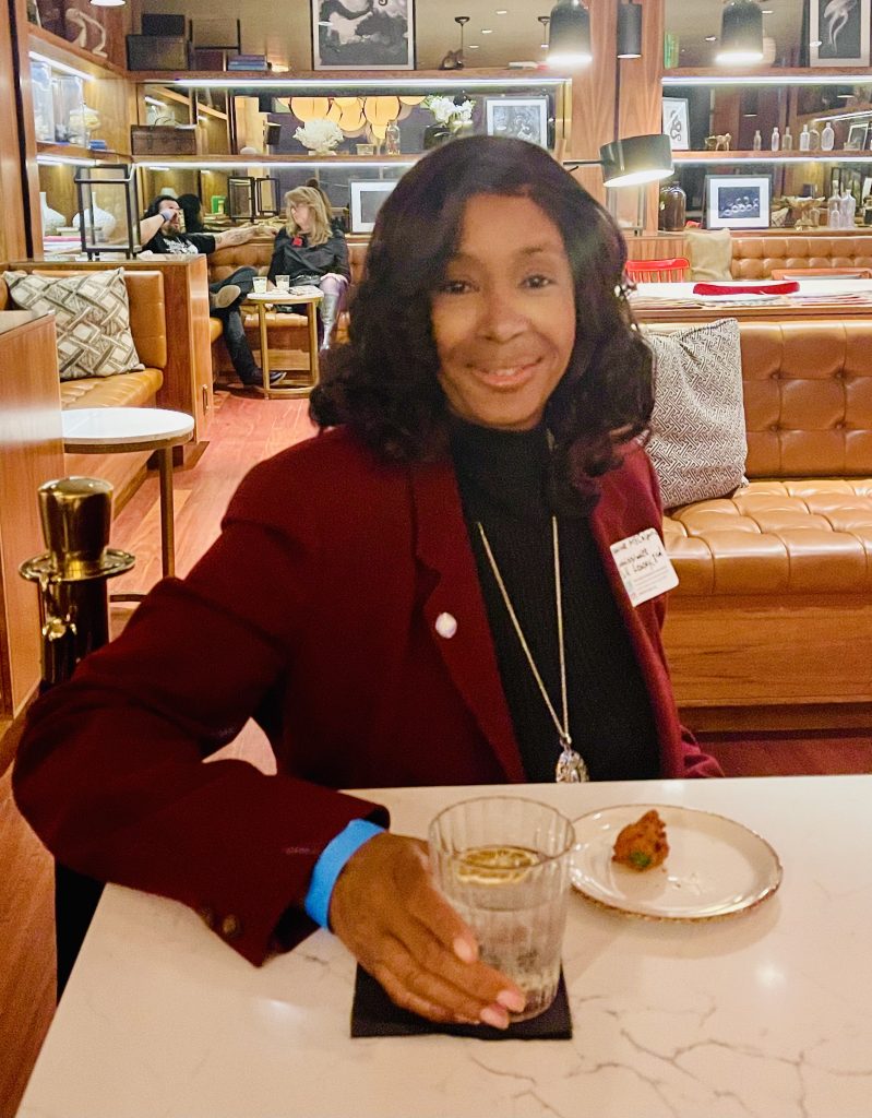 Photo Gallery – “I Love River North” Happy Hour at Twenty-Six Chicago & River North Bistro ...