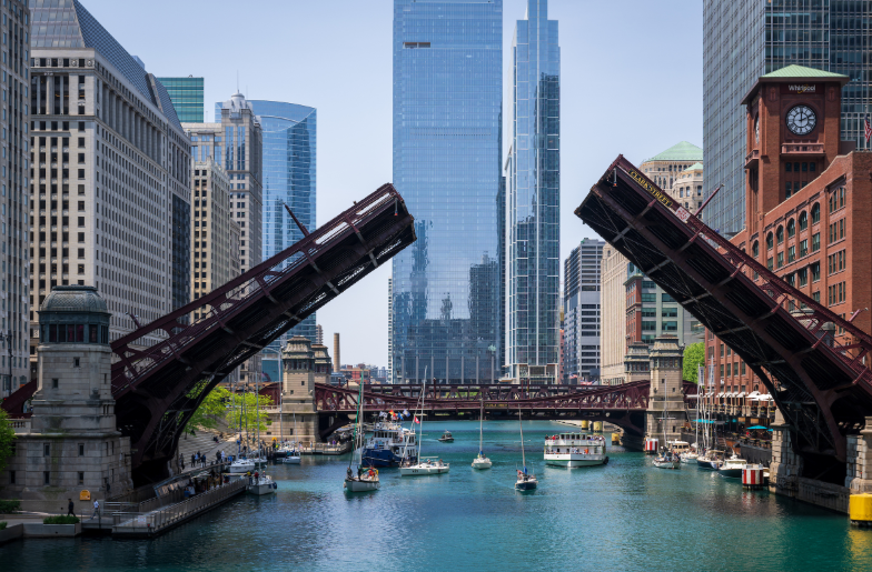 Chicago Bridge Lifts Underway — RNRA Chicago